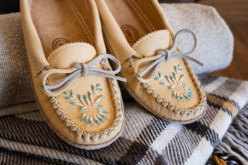 Time-Honoured Tradition – Moccasins Canada